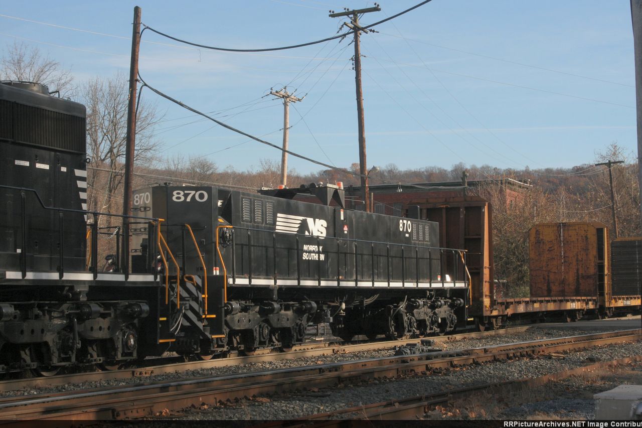 NS 870